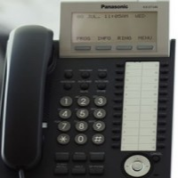 Serie KX-DT300 Teléfonos Panasonic Digitales Multilinea Propietario